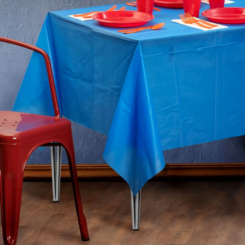 Plastic Tablecloths – Crown Display